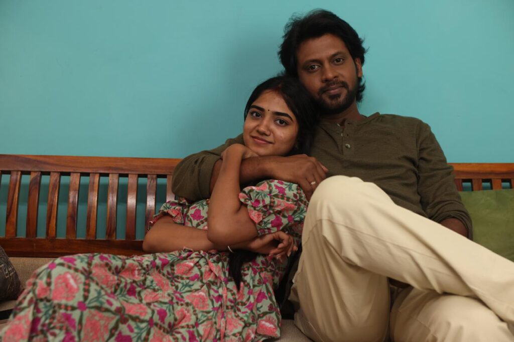 AANPAAVAM POLLATHATHU Tamil Movie Review - CNN O TV
